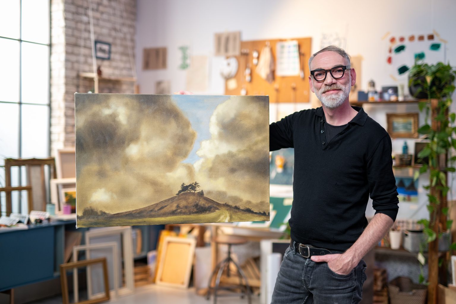 Painting Skies and Clouds-Finn Campbell-Notman – Sky Artist of the Year